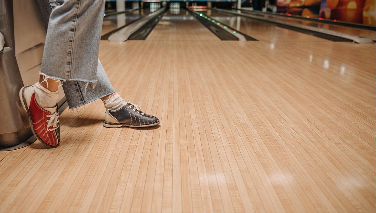 Synthetic Bowling Lanes - Global Fun Pros